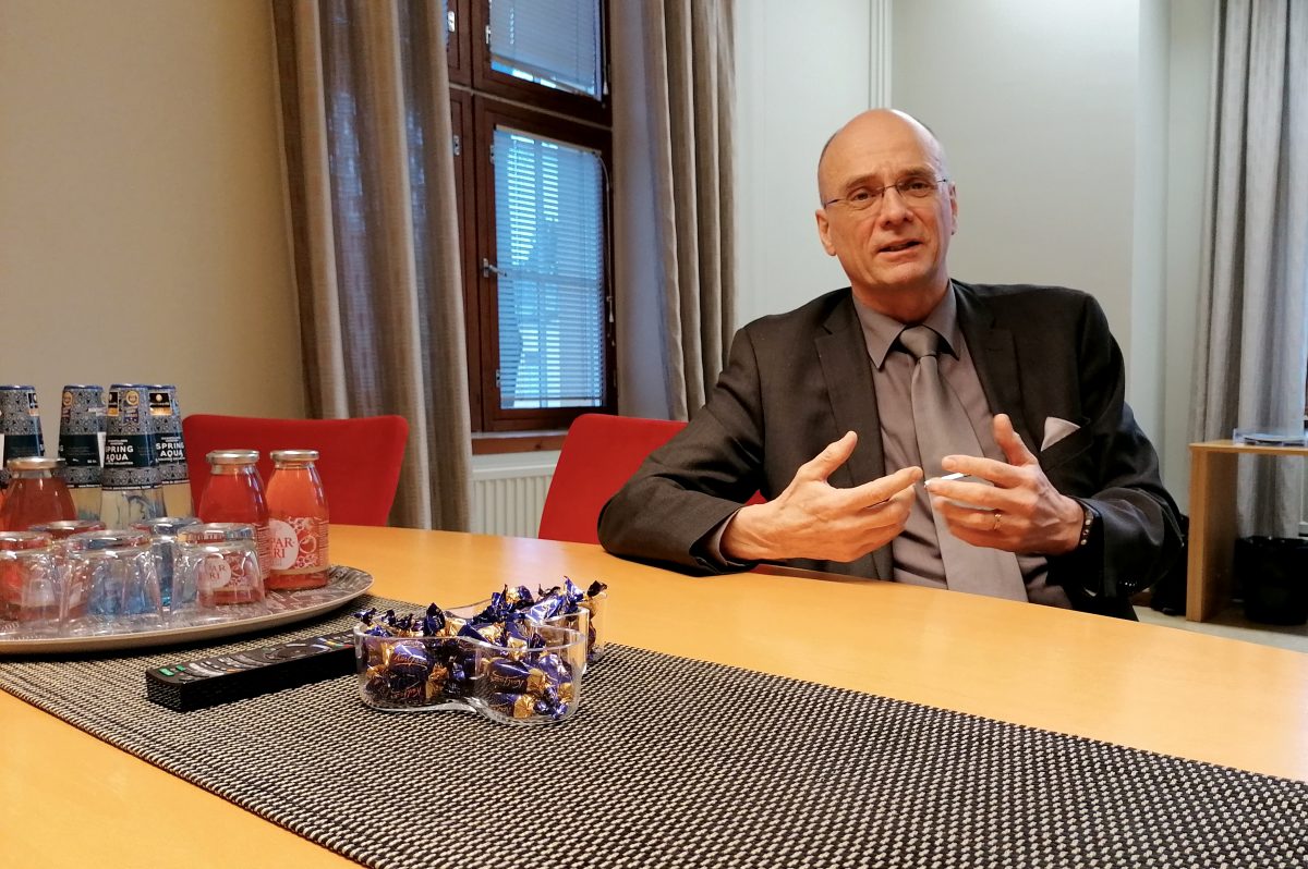 Kaupunginjohtaja ja talousjohtaja koronakaranteeniin – Kaupunki linjasi ...